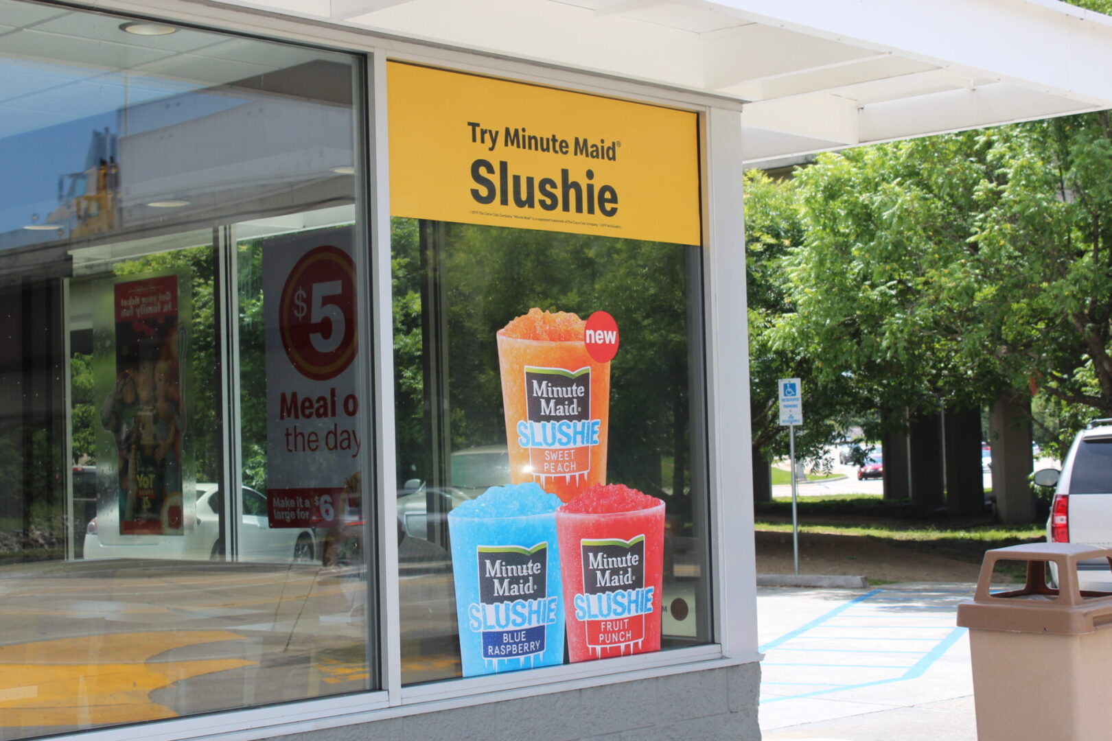 Window Wrap Services in 24 Hour - Signs in a Day